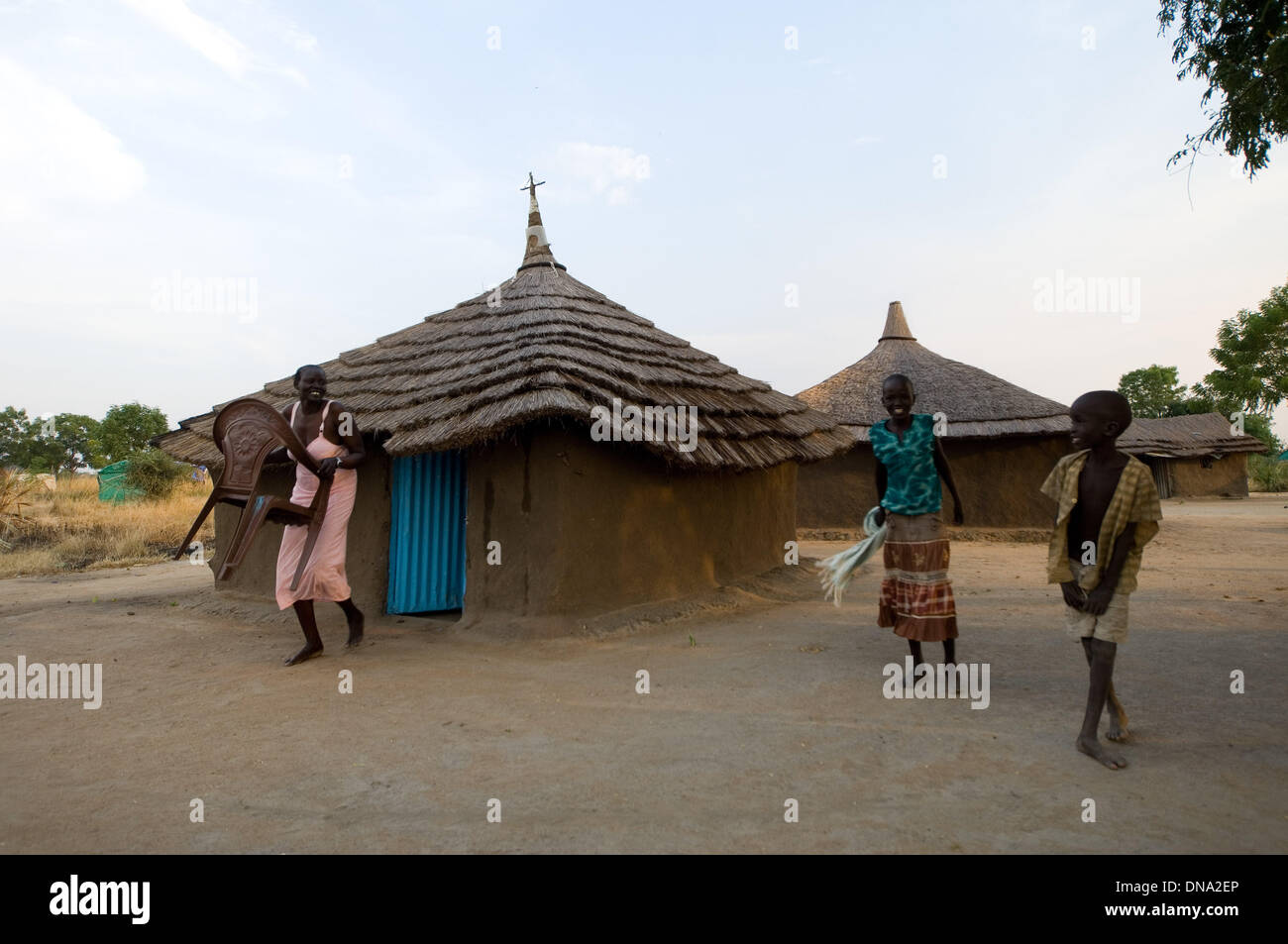 Bor, Jonglei, South Sudan. 11th Nov, 2009. A Dinka family is pictured ...