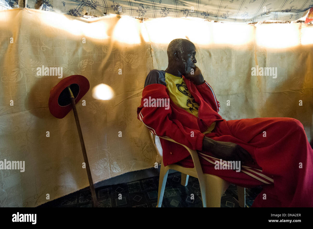 Alian, Jonglei, South Sudan. 14th Nov, 2009. Dinka tribal chief KEECH ...