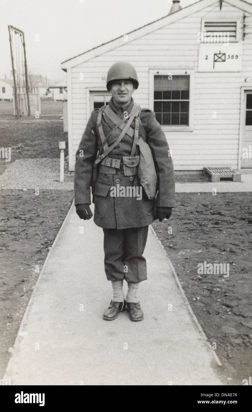 Military Soldier, Outdoor Portrait, WWII, HQ 2nd Battalion, 389th ...