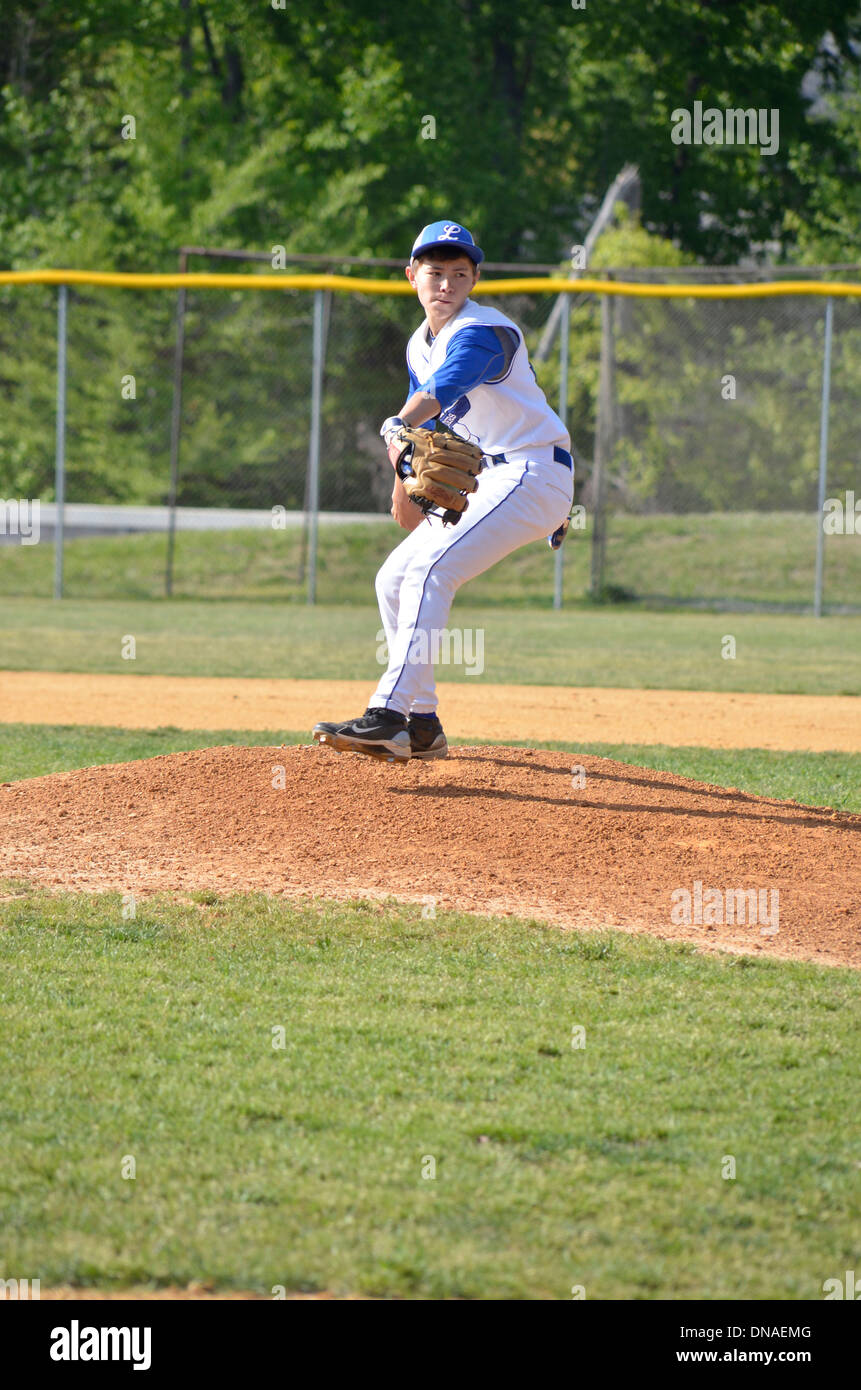 Baseball pitching hi-res stock photography and images - Alamy