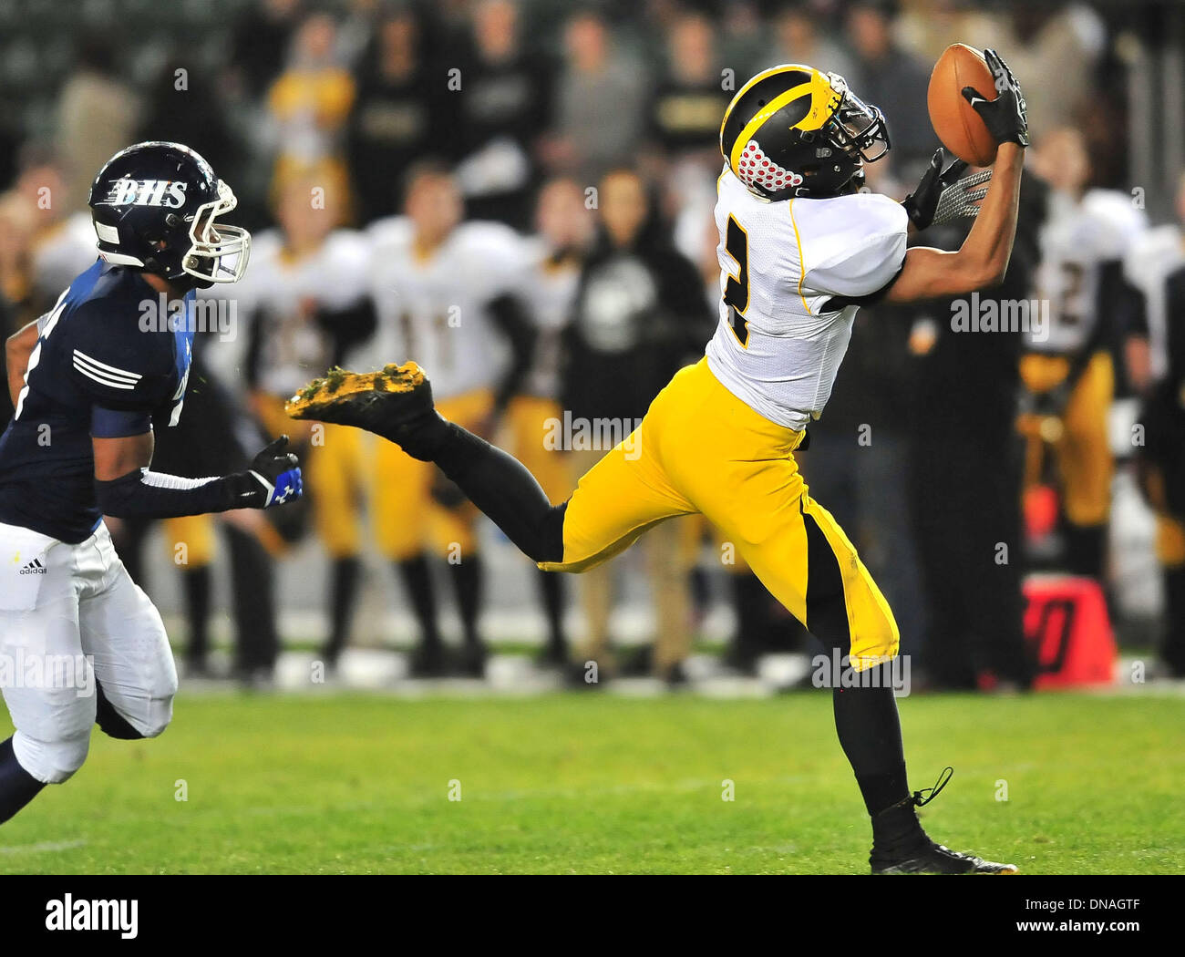 Carson, CA, . 20th Dec, 2013. Del Oro Golden Eagles wr, Trey Udoffia #2 ...