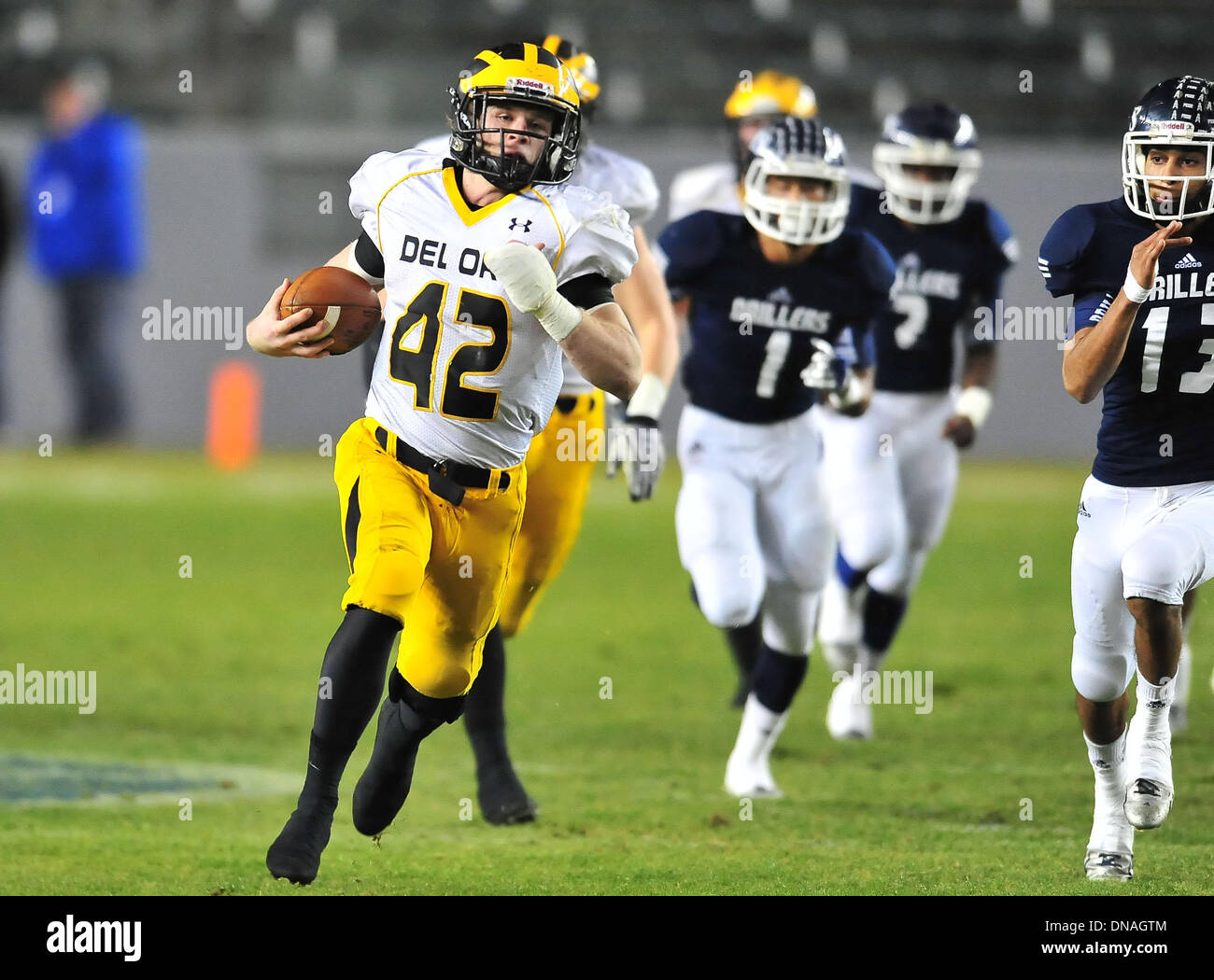 Dylan carson hi-res stock photography and images - Alamy