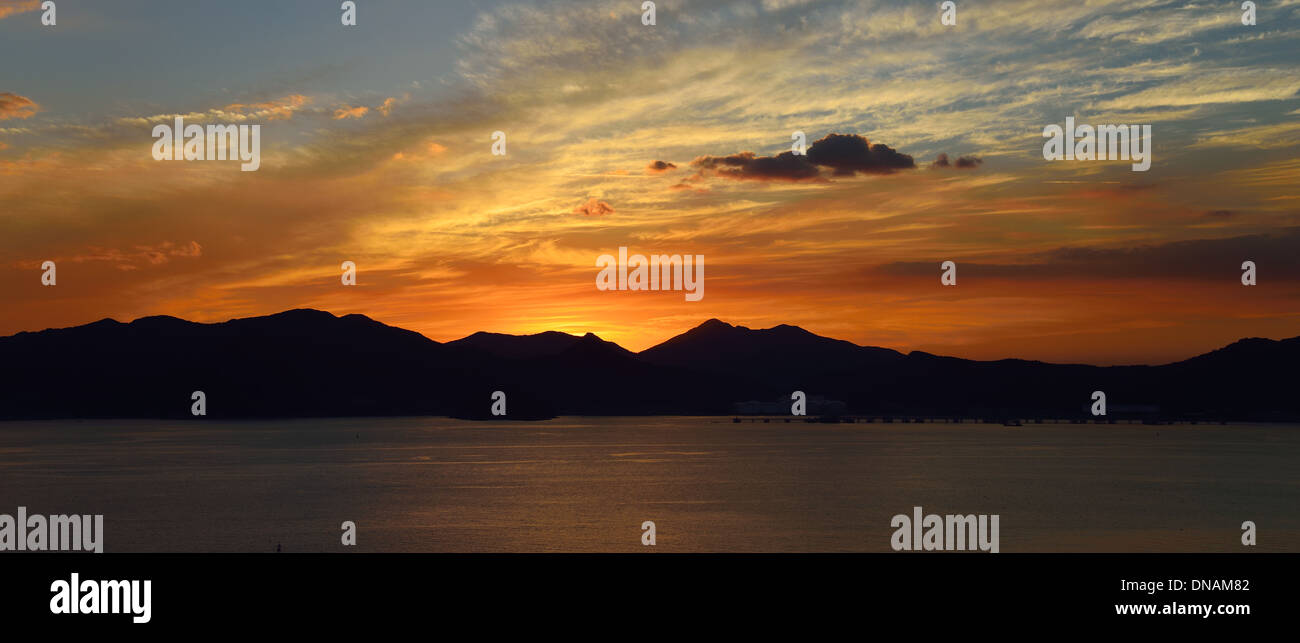 Dramatic sky seaside in hi-res stock photography and images - Alamy