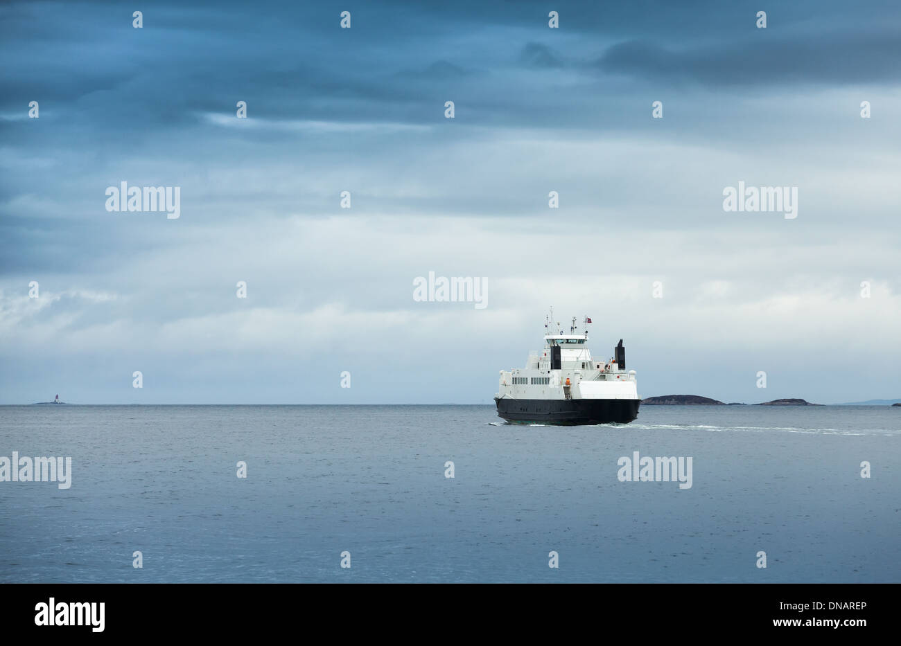 Black and white ferry hi-res stock photography and images - Alamy