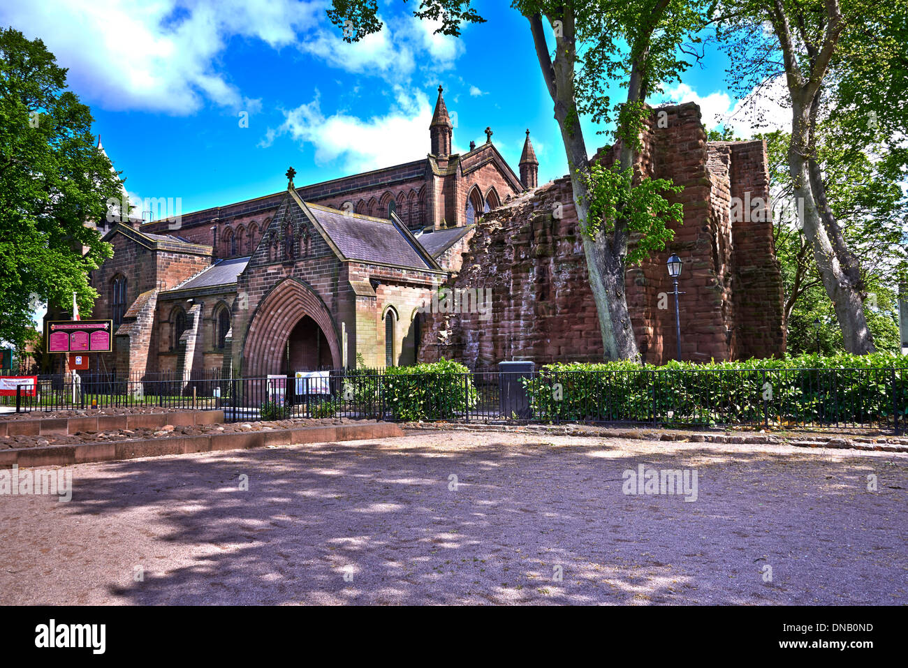 St john's church chester hi-res stock photography and images - Alamy