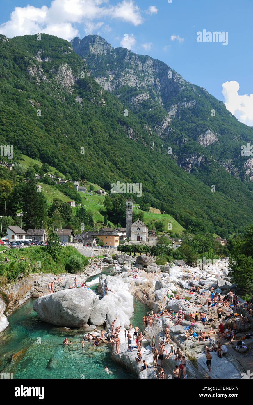 Mountain river in the swiss alps hi-res stock photography and images ...