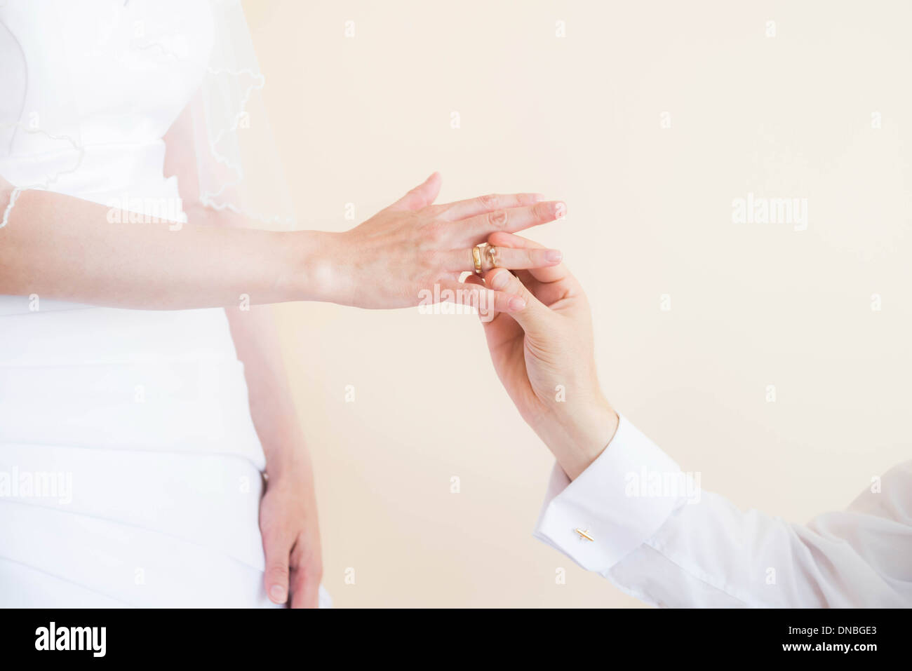 Ceremony rings hi-res stock photography and images - Alamy