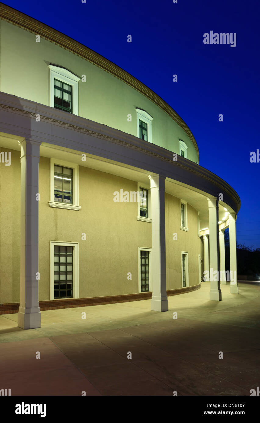 Roundhouse building hi-res stock photography and images - Alamy