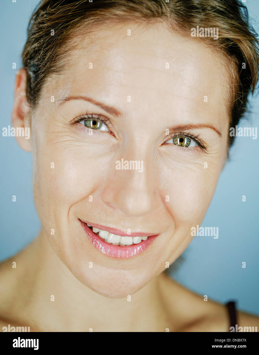 Middle shot attractive caucasian woman hi-res stock photography and ...