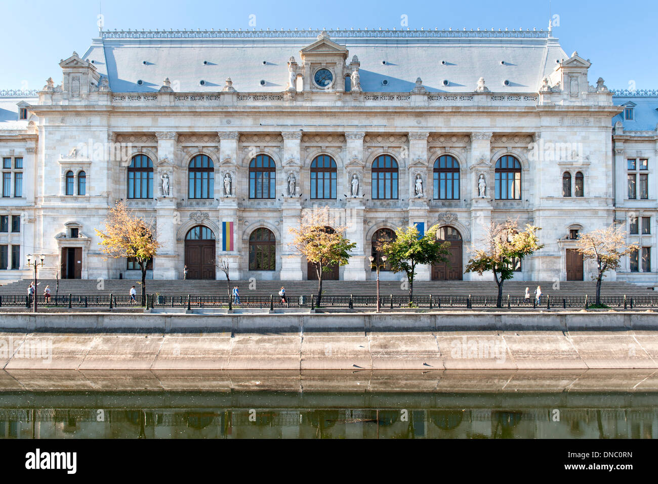 The Palace of Justice on the south bank of the Dâmbovița River in ...