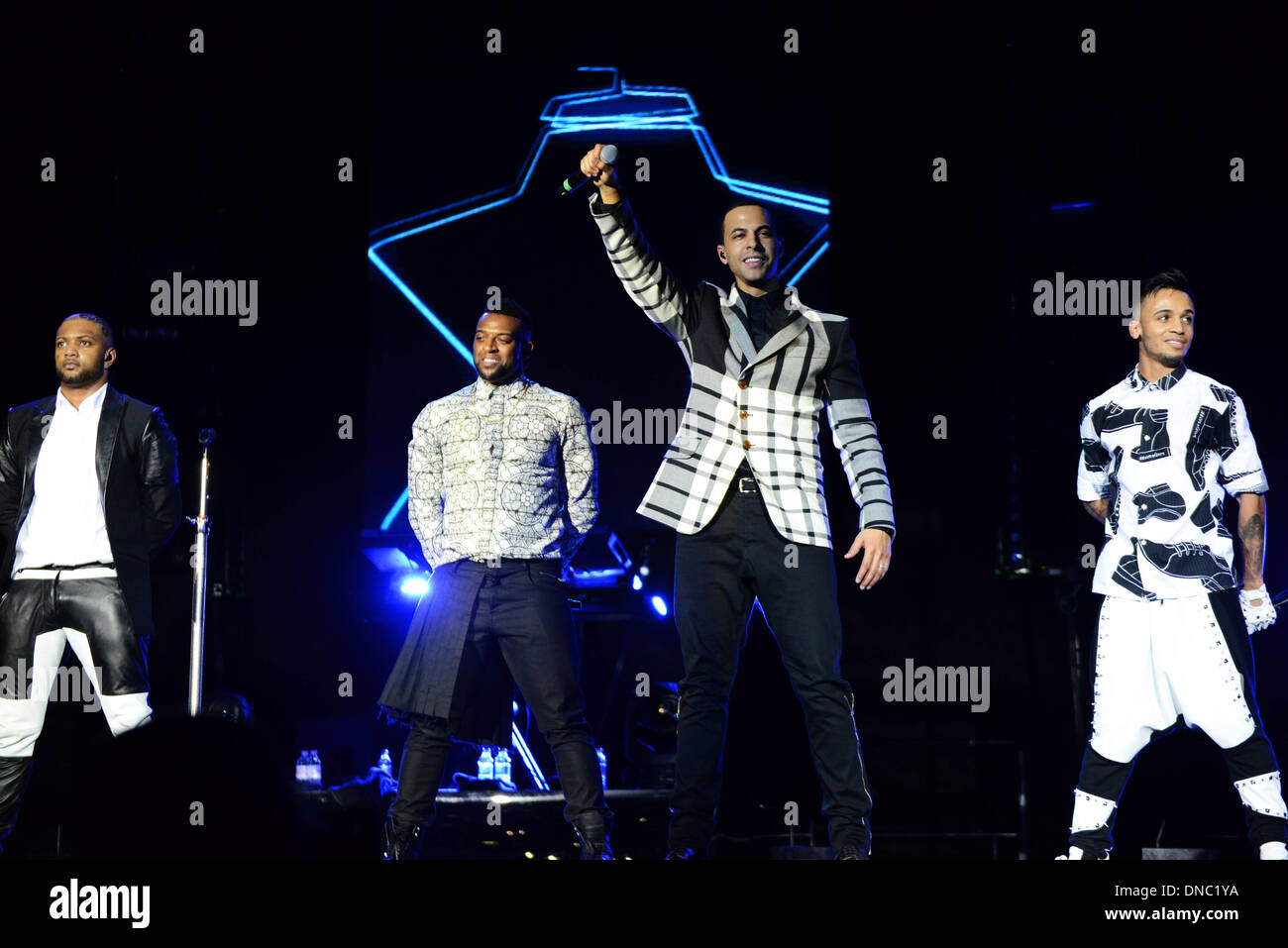 Keane in concert the o2 arena london hi-res stock photography and ...