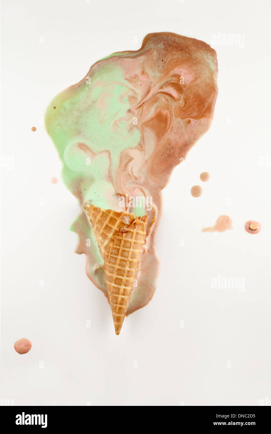 Melting ice cream Stock Photo - Alamy