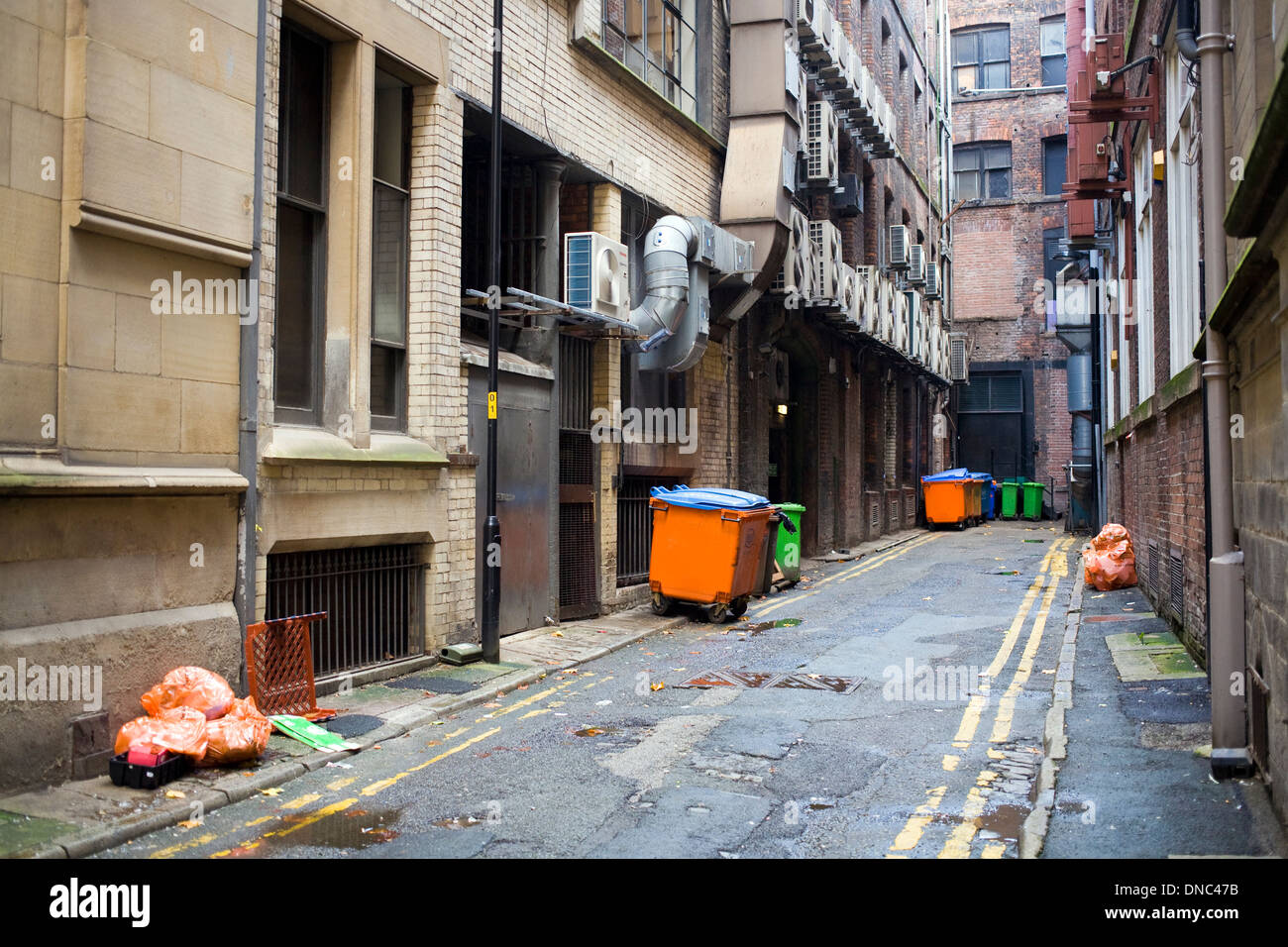 Manchester back alley Stock Photo - Alamy
