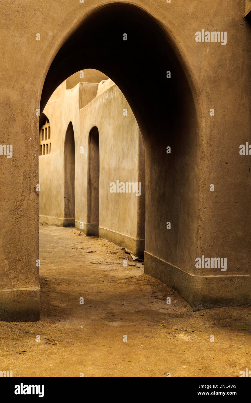 Mud house hi-res stock photography and images - Alamy