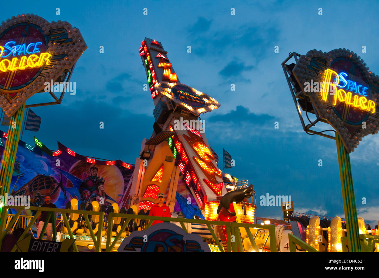 Newcastle Hoppings funfair Stock Photo - Alamy