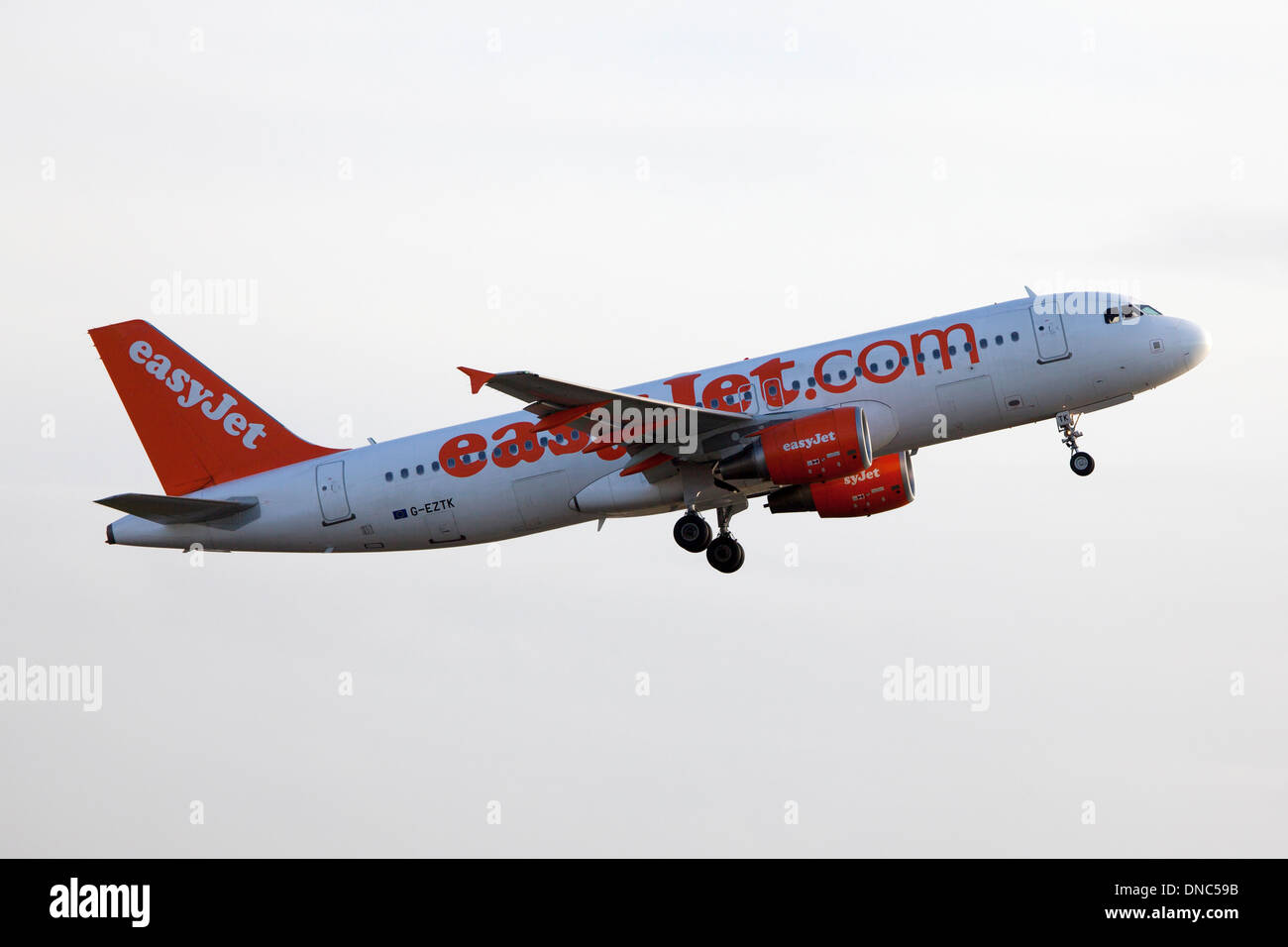 Easyjet take off Stock Photo - Alamy