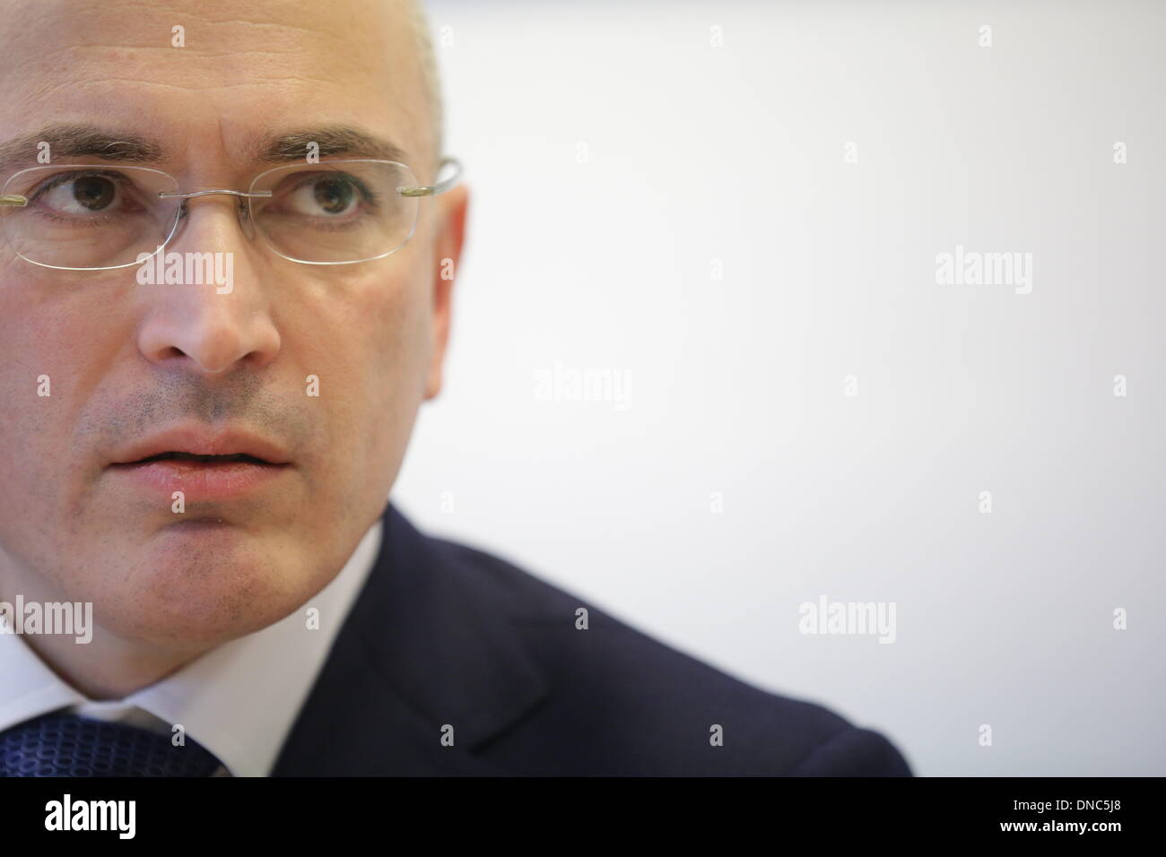 Mikhail khodorkovsky and putin hi-res stock photography and images - Alamy