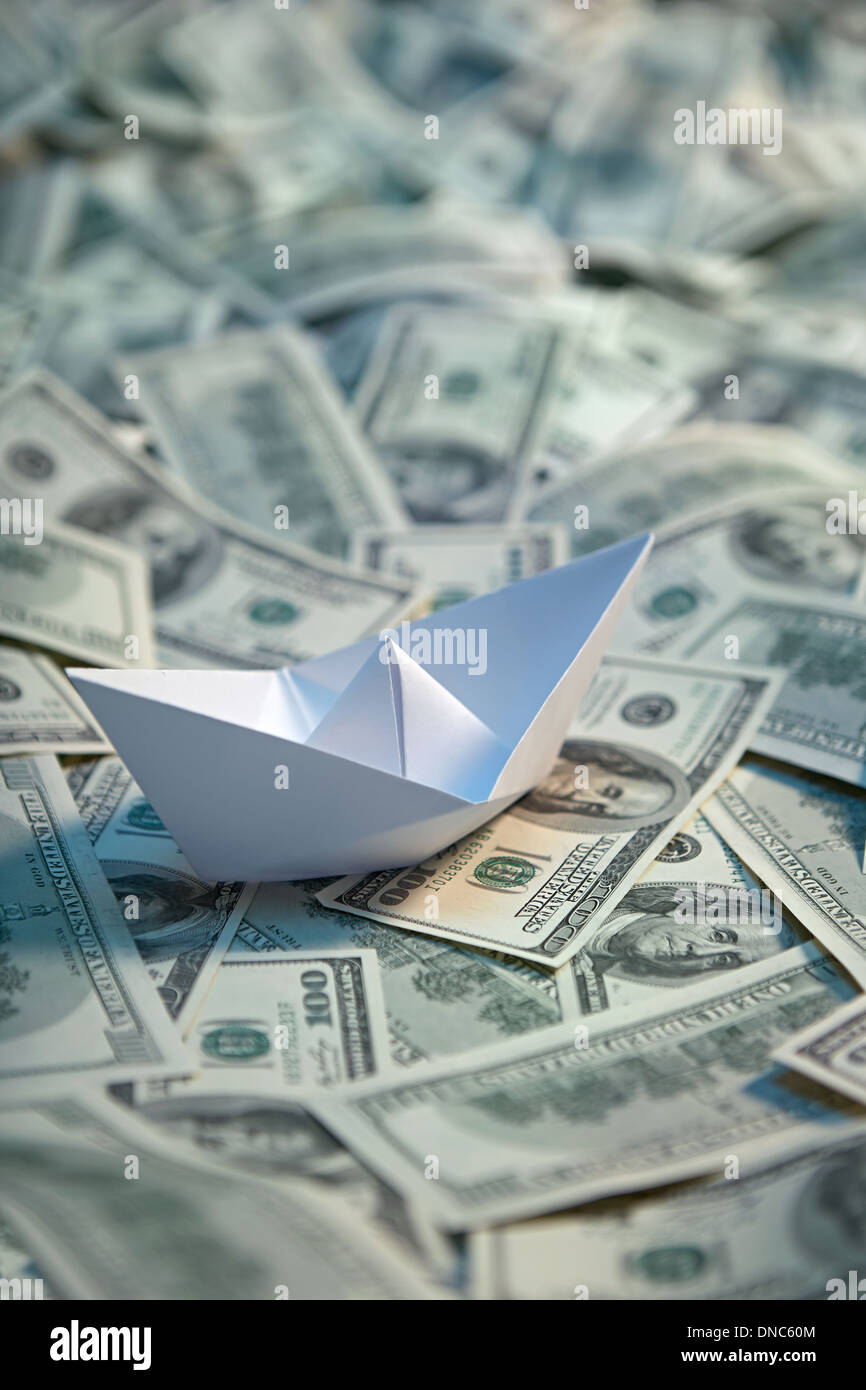 Ship money hi-res stock photography and images - Alamy