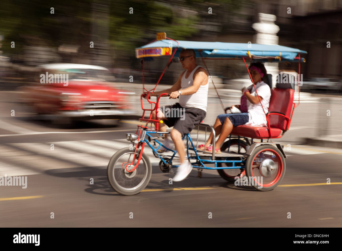 Bicycle taxi driver hi-res stock photography and images - Alamy