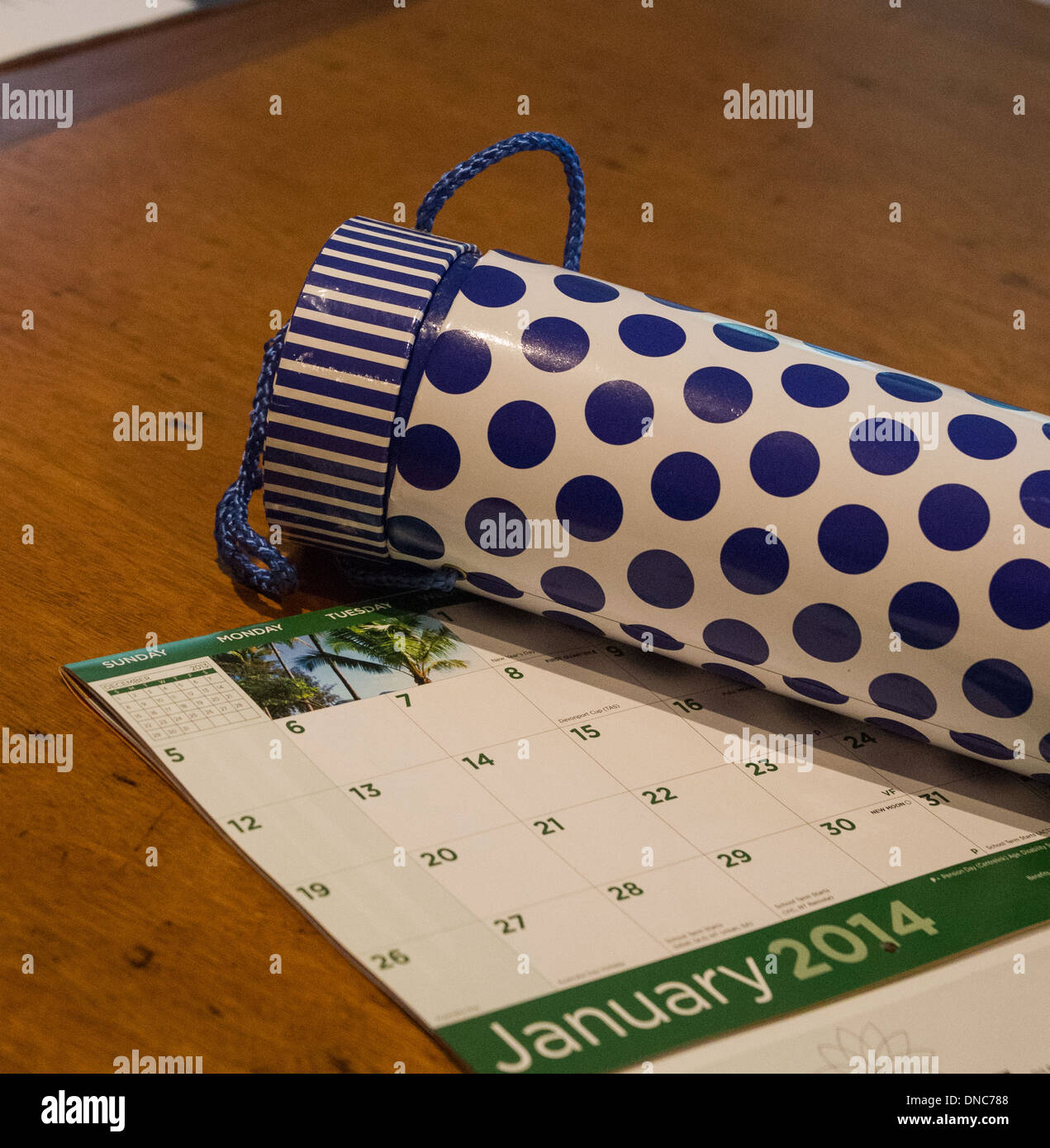 calendar diary 2014 blank on table Stock Photo - Alamy