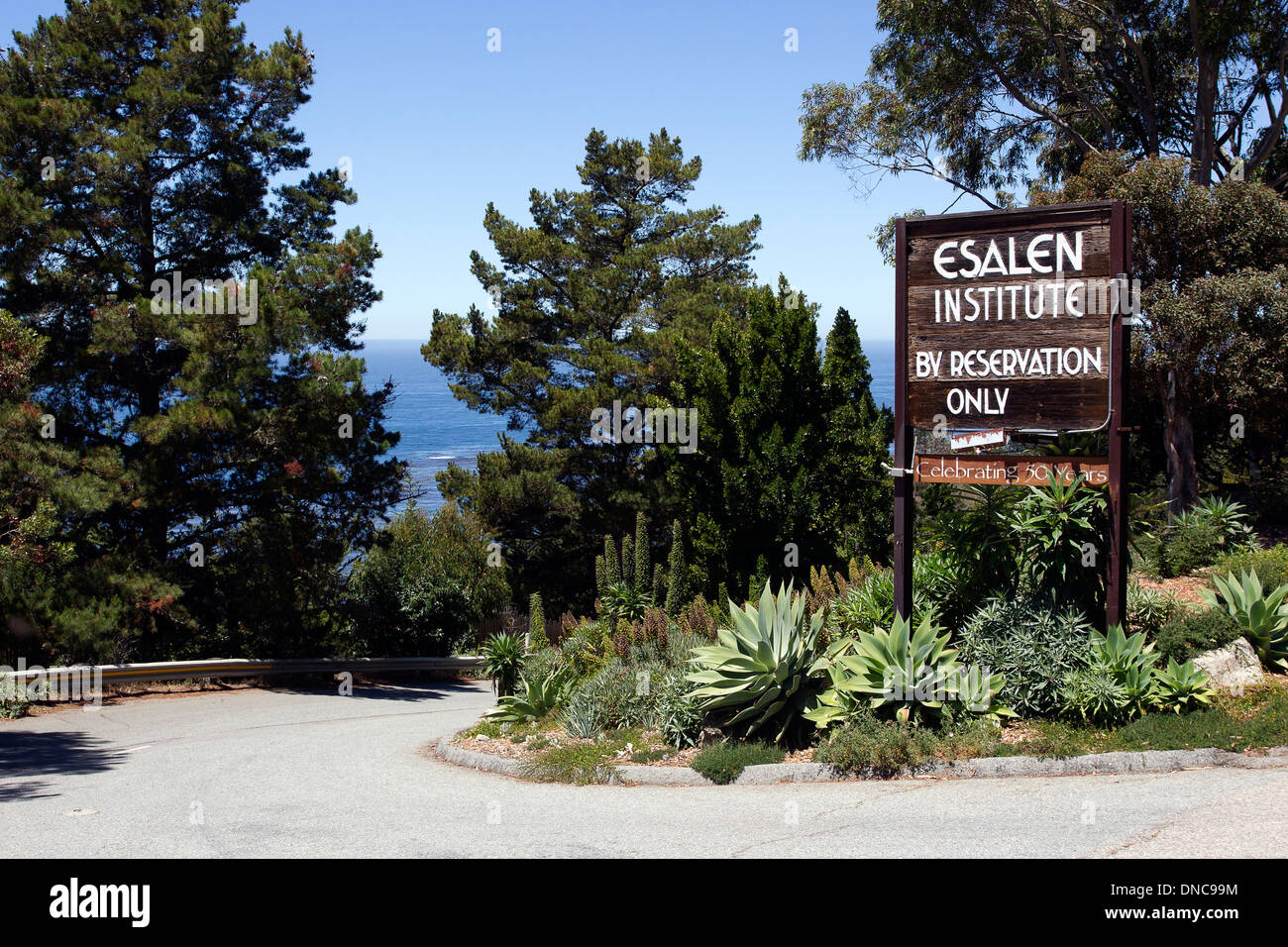 Esalen institute hi-res stock photography and images - Alamy