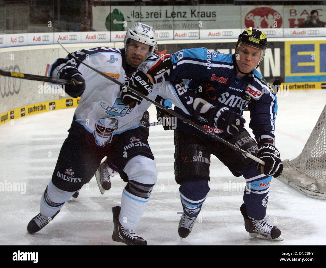 Matt pettinger hi-res stock photography and images - Alamy