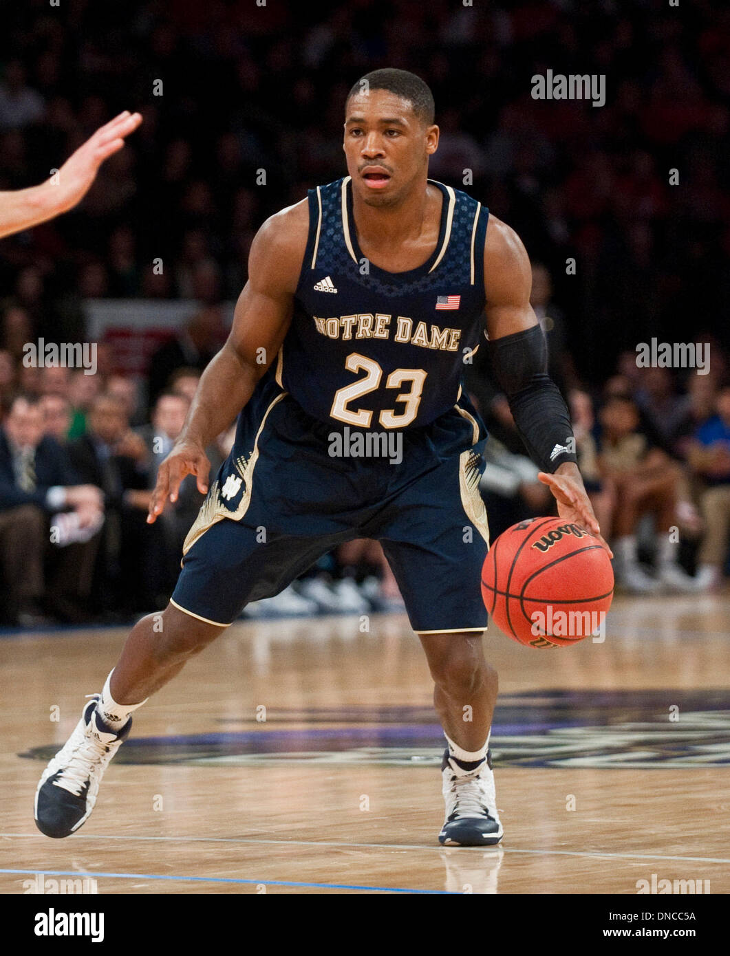 New York, New York, USA. 21st Dec, 2013. Notre Dame's guard Demetrius ...