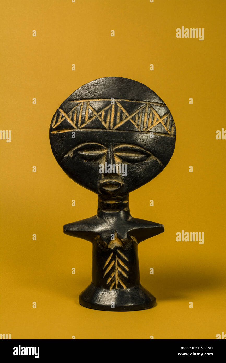 Fertility statue hi-res stock photography and images - Alamy