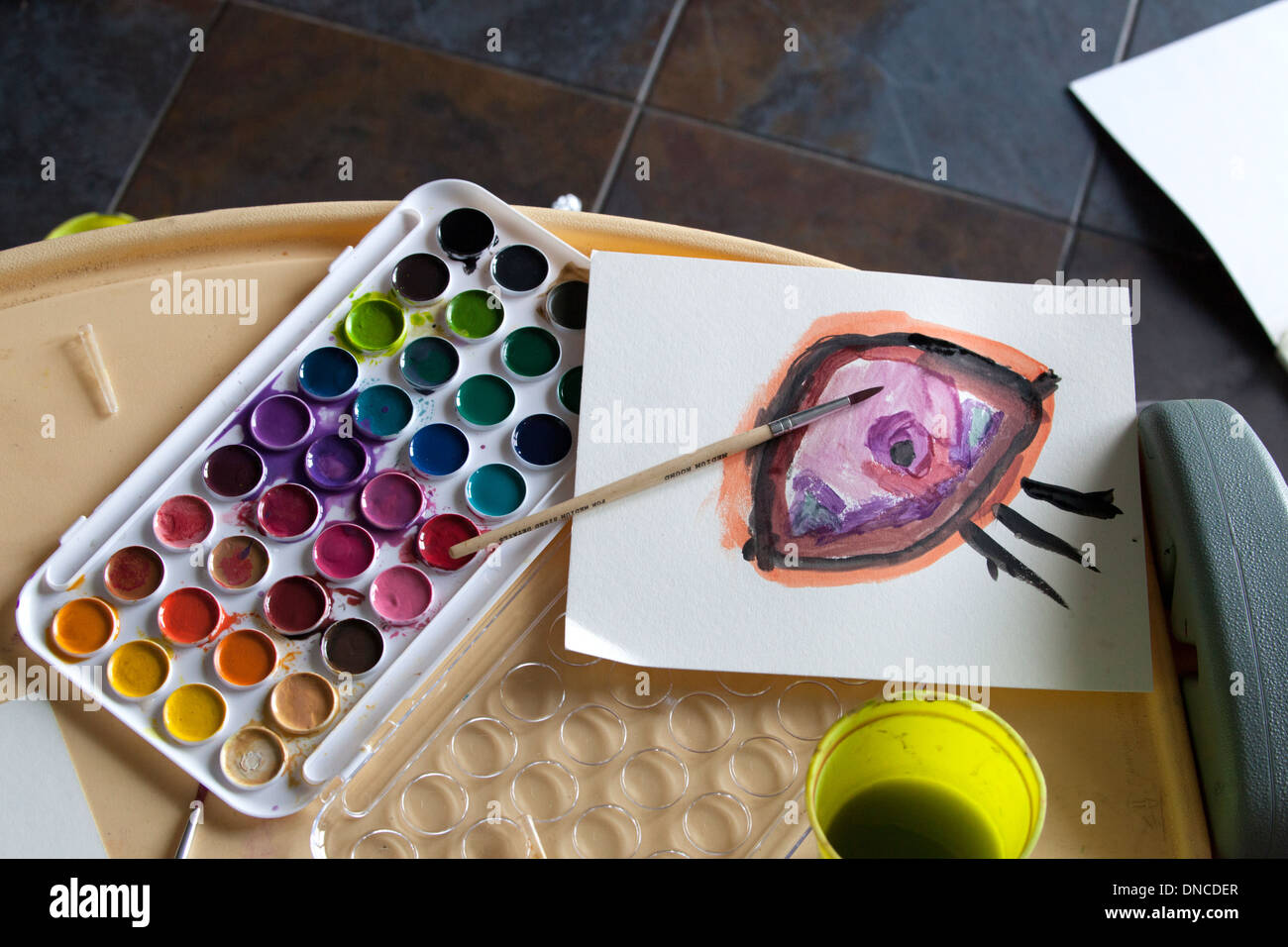 Watercolor tray of paints hi-res stock photography and images - Alamy