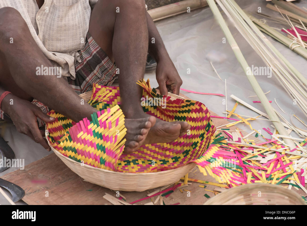 Basket making hi-res stock photography and images - Alamy