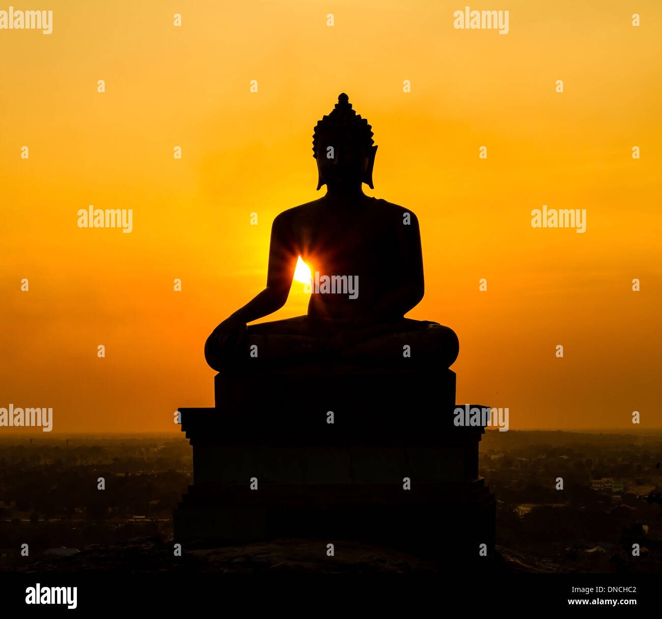 Buddha statue on sunset at Saraburi, Thailand Stock Photo - Alamy