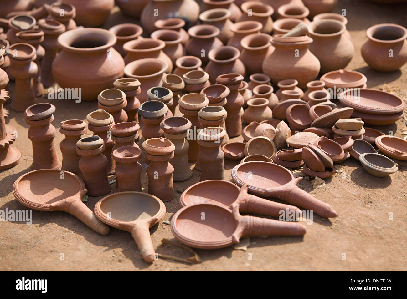 Terra cotta art hi-res stock photography and images - Alamy