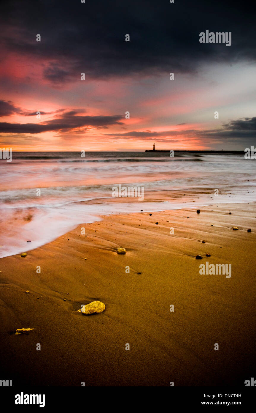Sunderland lighthouse restoration hi-res stock photography and images ...