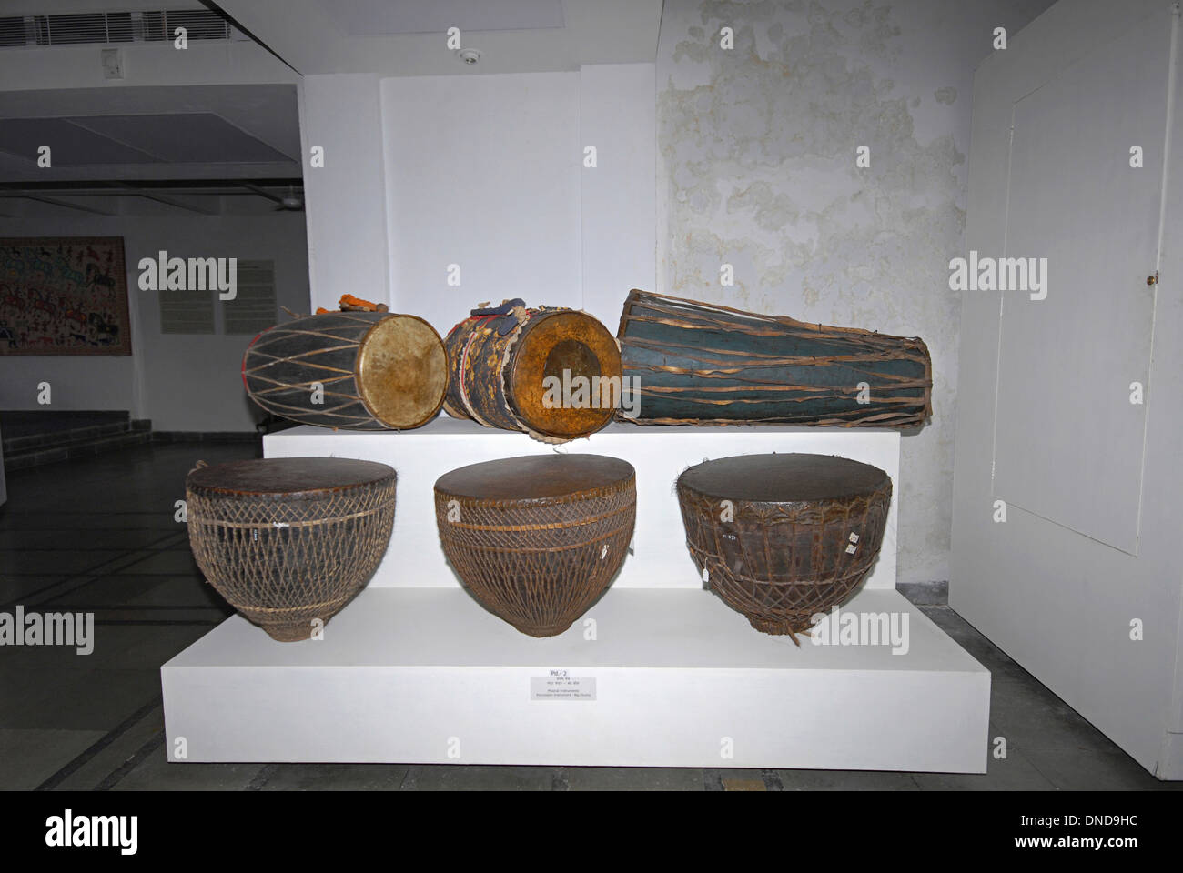 Tribal music instruments hi-res stock photography and images - Alamy