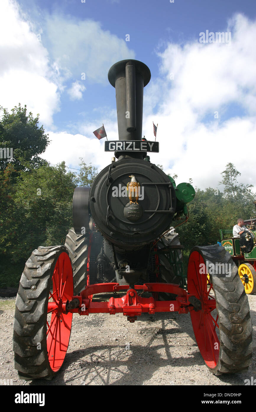 vintage traction engine Stock Photo - Alamy