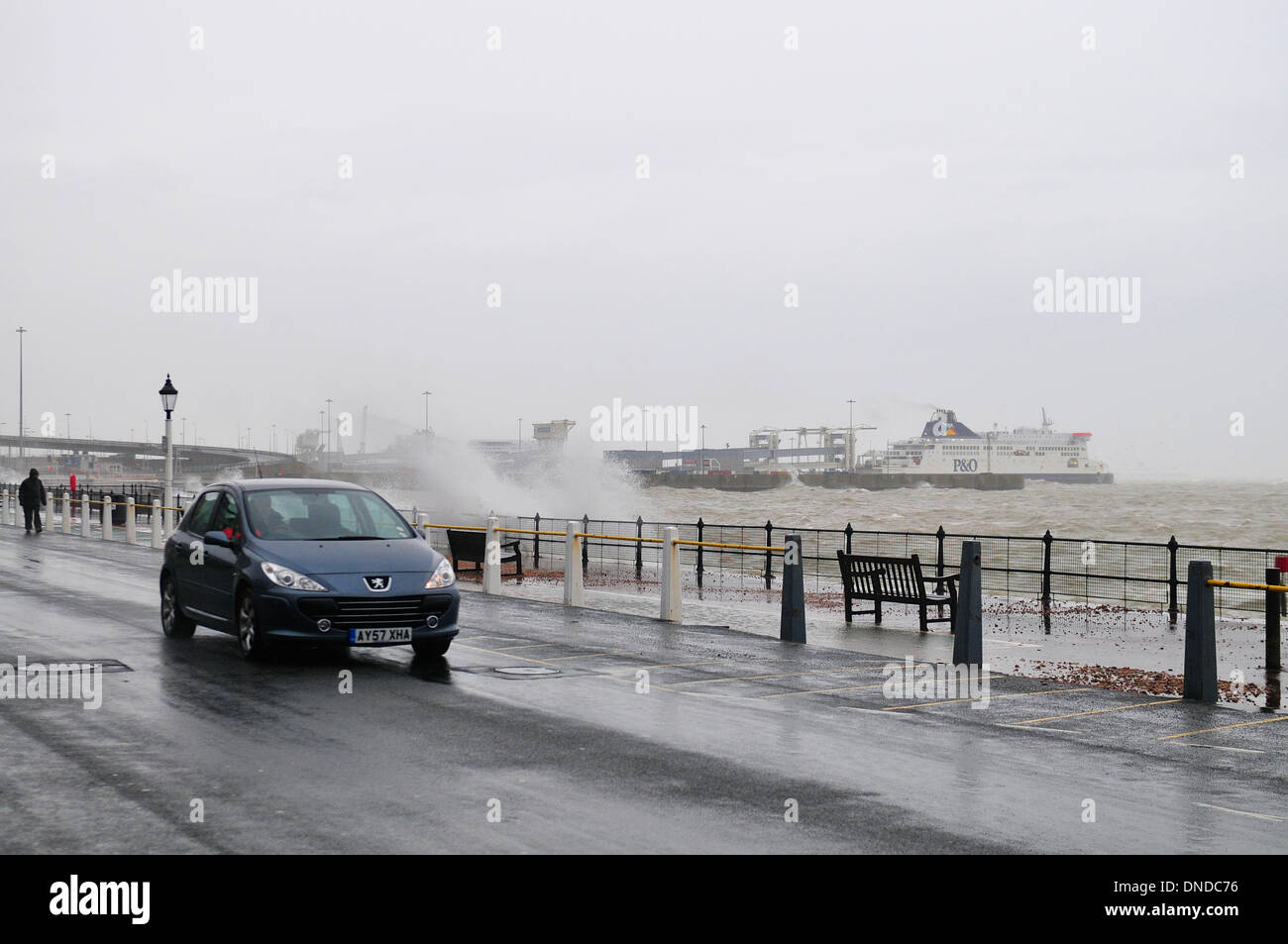 Cross channel ferry routes hi-res stock photography and images - Alamy