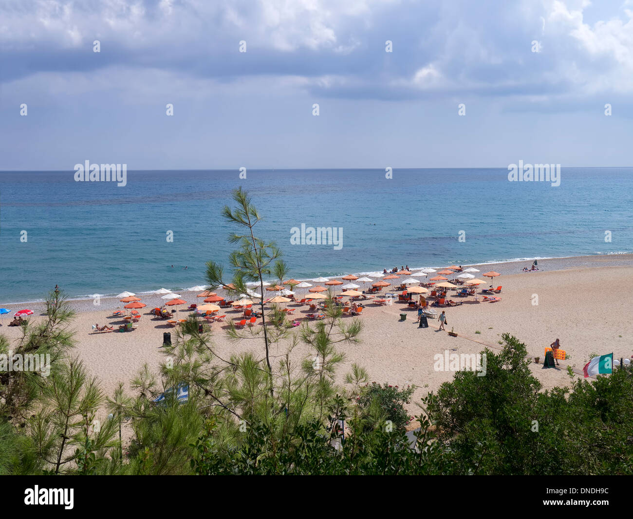 Beach in Skala Kefalonia Greece Stock Photo - Alamy