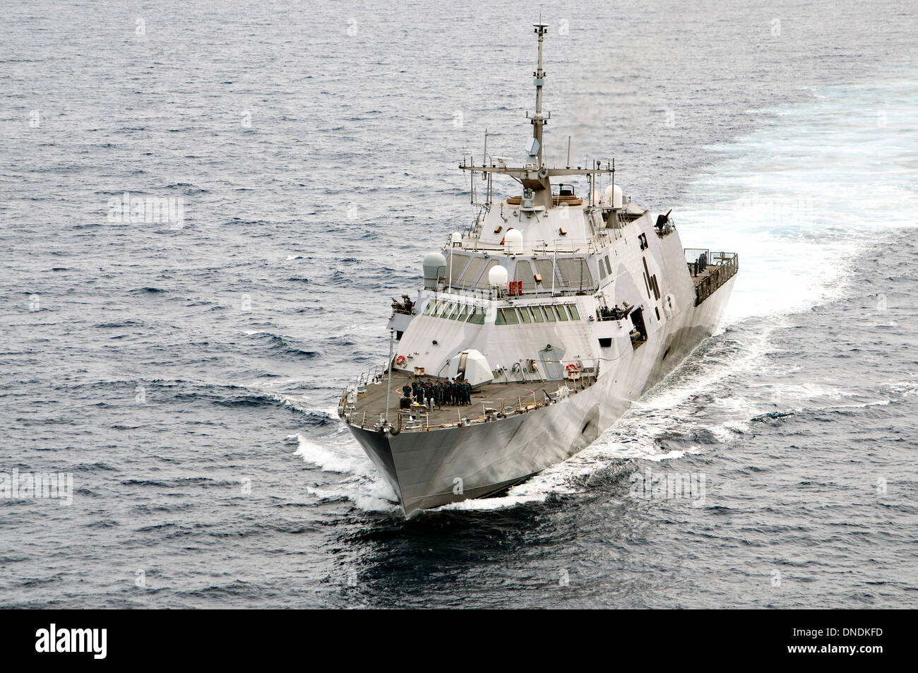 The US Navy's first high tech littoral combat ship, USS Freedom ...