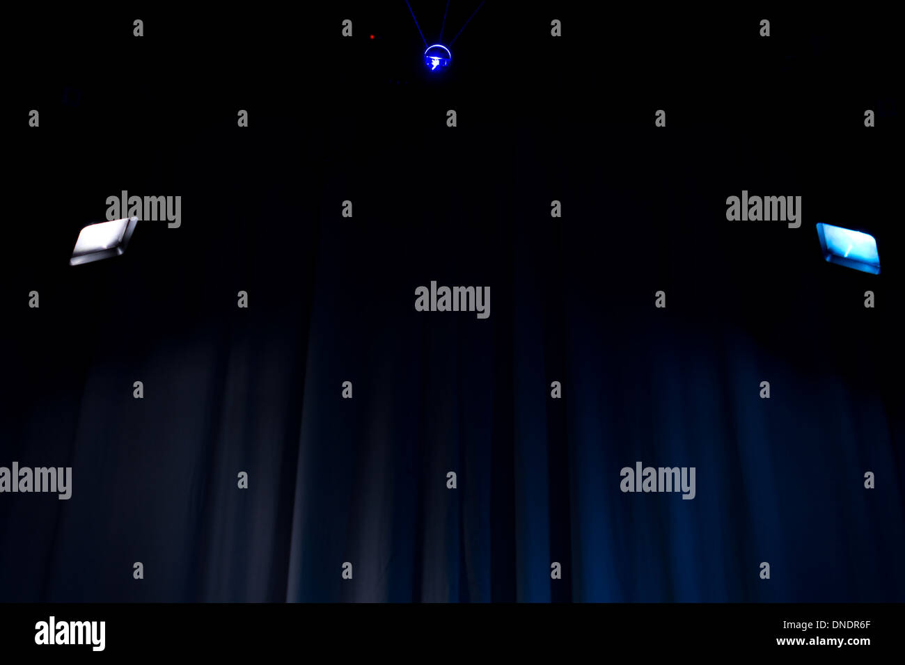 Empty stage of a nightclub hi-res stock photography and images - Alamy