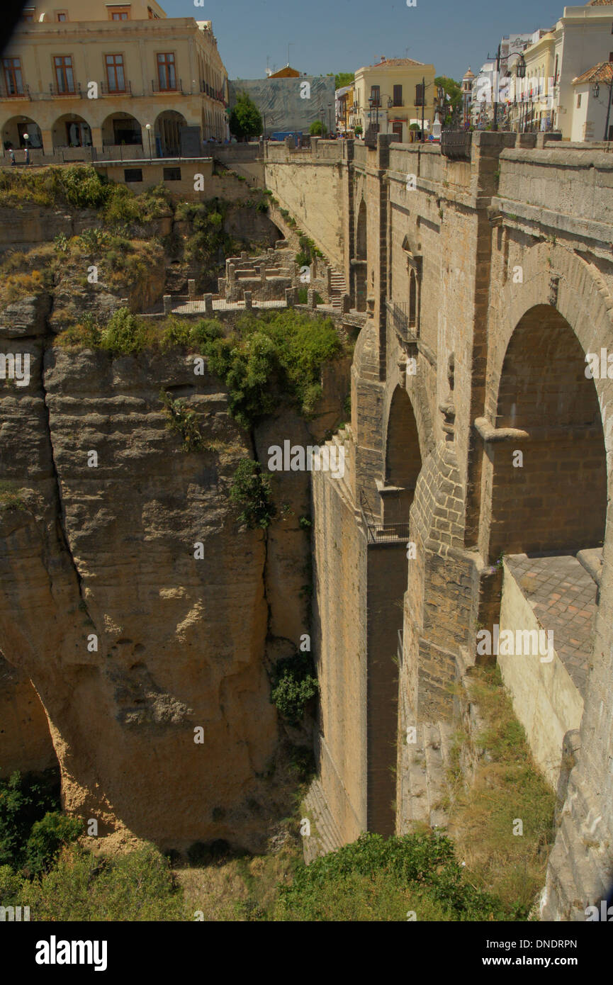 Spain civil war bridge hi-res stock photography and images - Alamy