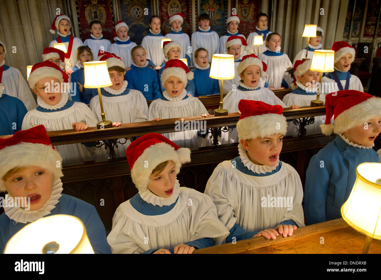 The choir of Wells Cathedral in Christmas garb Stock Photo - Alamy