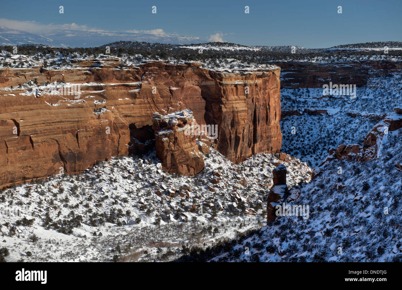 Monument travel hi-res stock photography and images - Alamy