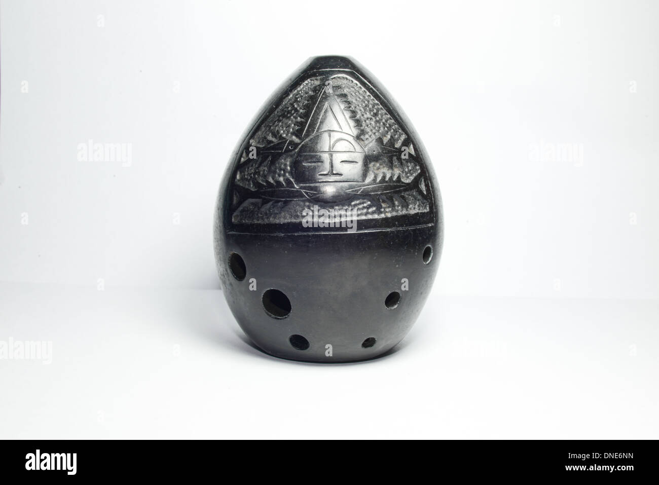 Ancient musical instruments hi-res stock photography and images - Alamy