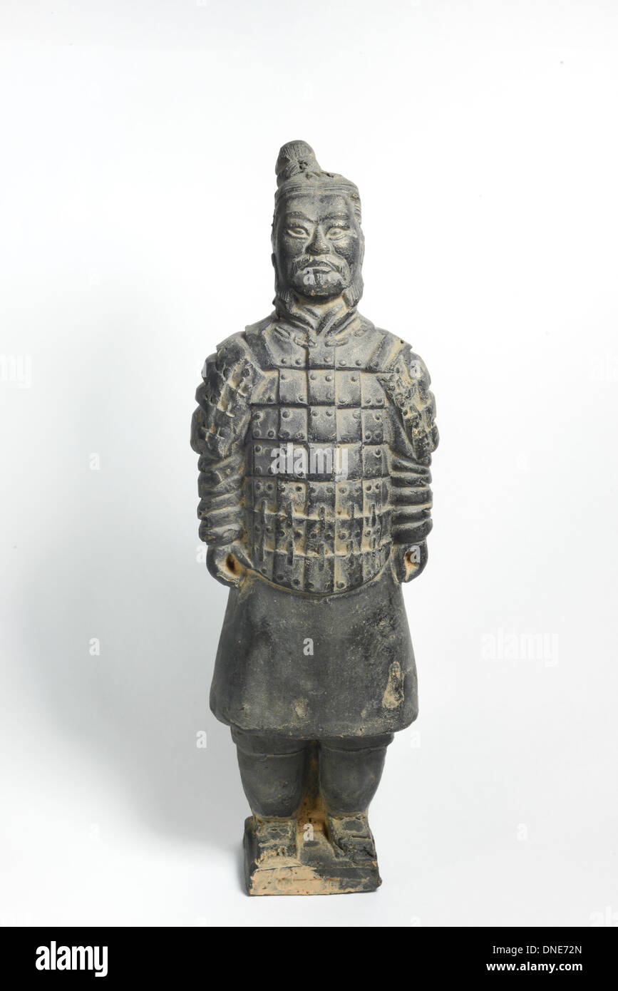 Chinese warrior statue great wall hi-res stock photography and images ...