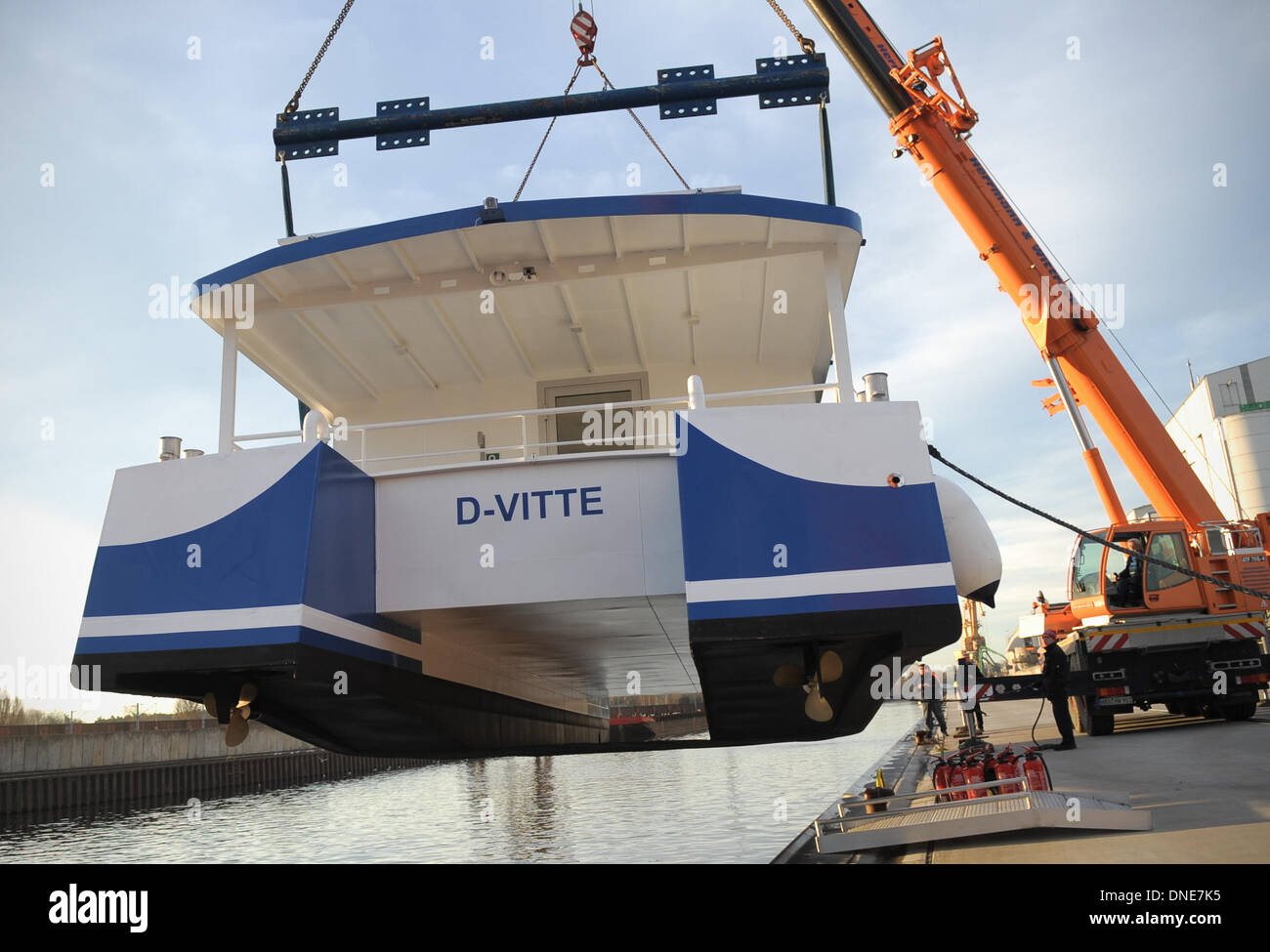 Ferry transport in berlin hi-res stock photography and images - Alamy