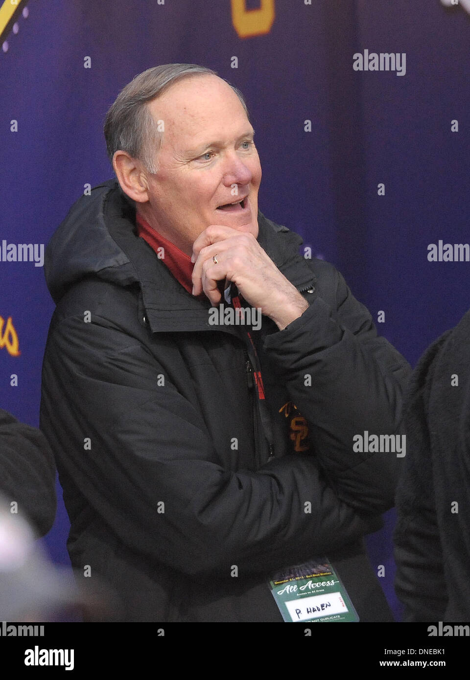 Pat haden hi-res stock photography and images - Alamy