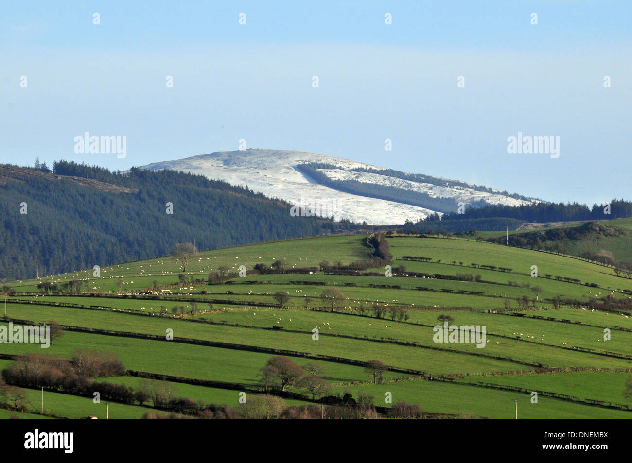 Aberystwyth, Wales, UK - Heavy wintry showers bring snow and hail to ...