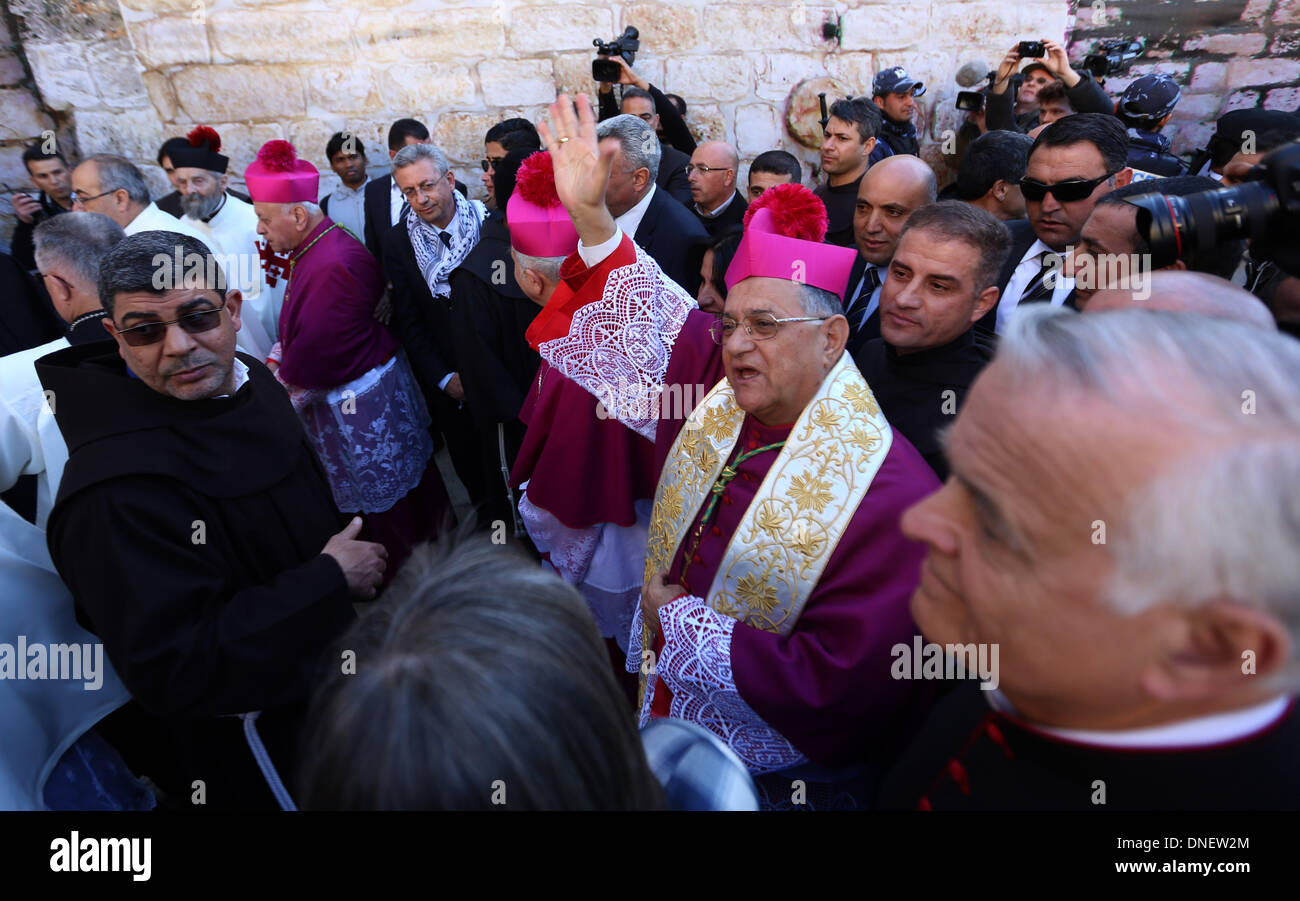 Latin patriarch of jerusalem hi-res stock photography and images - Alamy