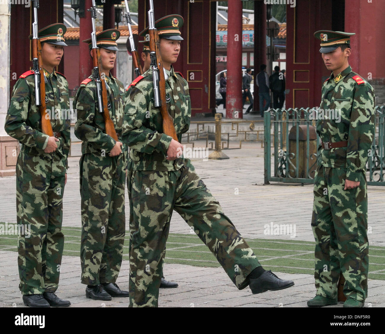 Goose step china hi-res stock photography and images - Alamy