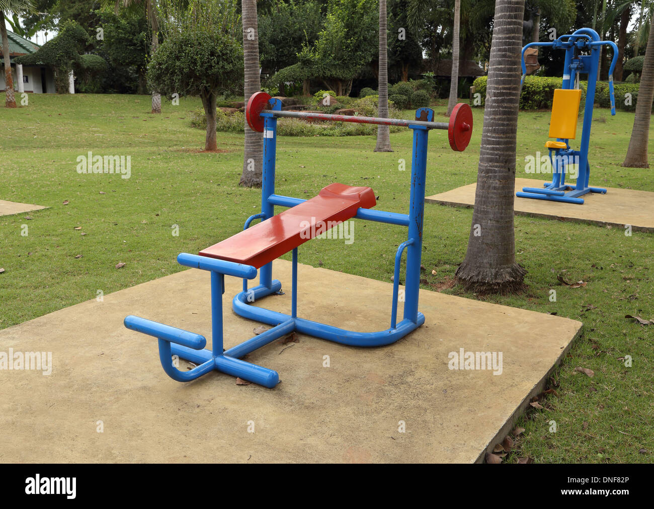 exercise equipment in the public park Stock Photo - Alamy